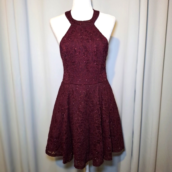 B. Smart | Dresses | Juniors B Smart Elegant Lace Halter Party Dress ...